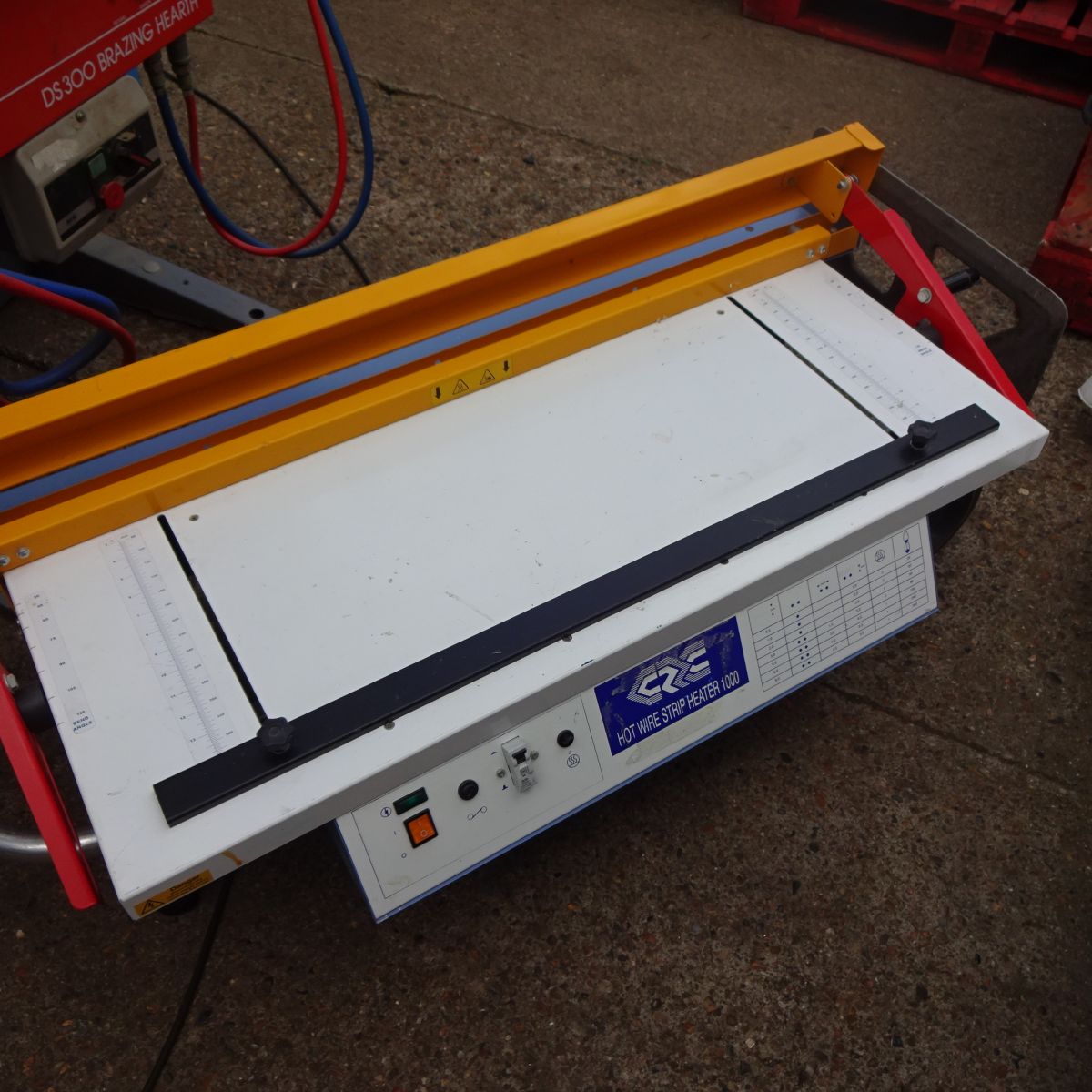 CR CLARKE HOT WIRE STRIP HEATER 1000 | Home and Workshop Machinery