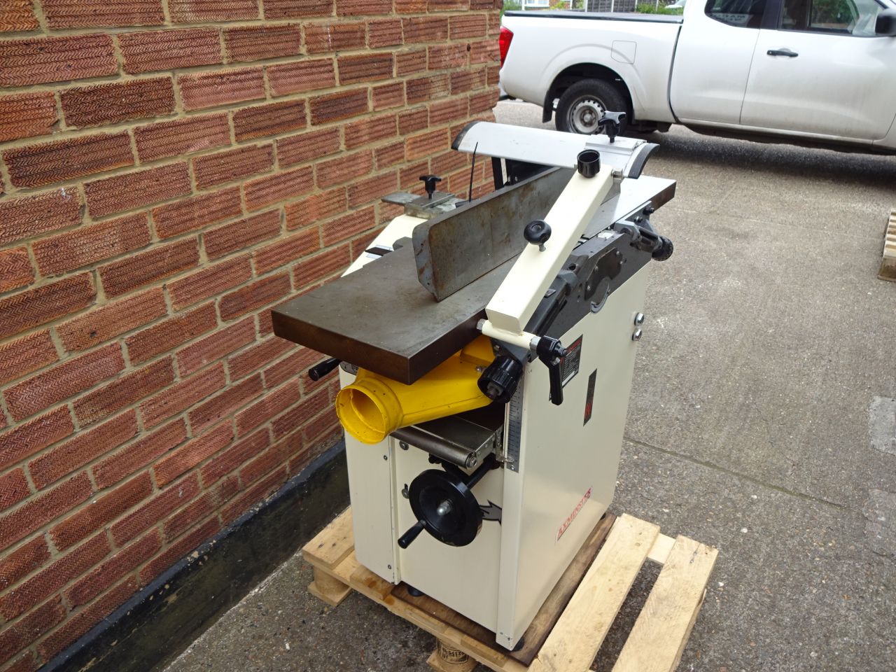 AXMINSTER 10" PLANER THICKNESSER | Home and Workshop Machinery